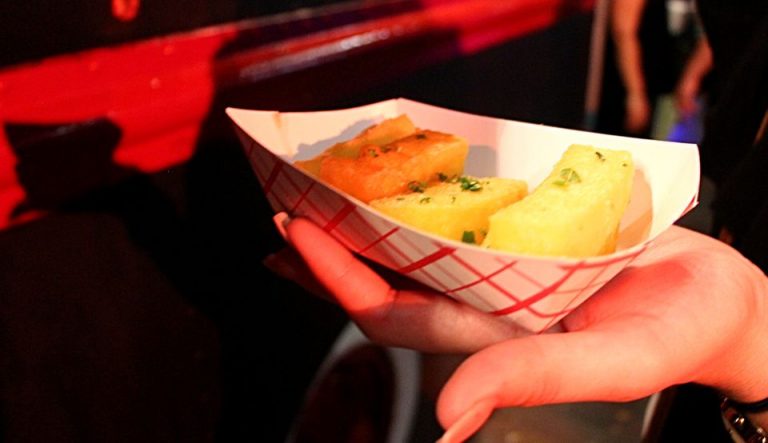 VisitAruba Reviews the 2018 Aruba Food Truck Festival | Visit Aruba Blog
