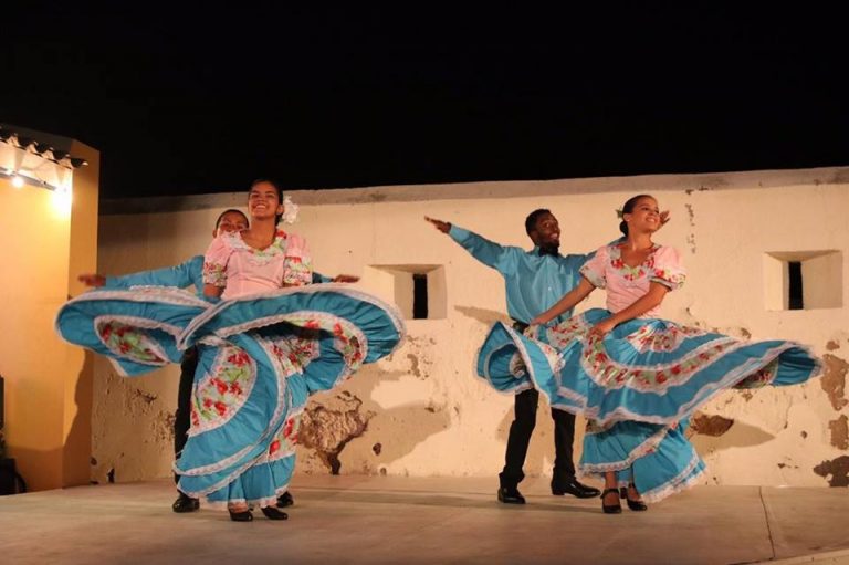 Authentic Aruba: The Day of the Flag and the Anthem | Visit Aruba Blog