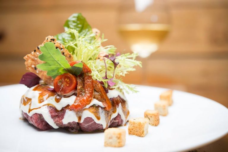 A Peek at Aruba's Mouthwatering Dining Options | Visit Aruba Blog