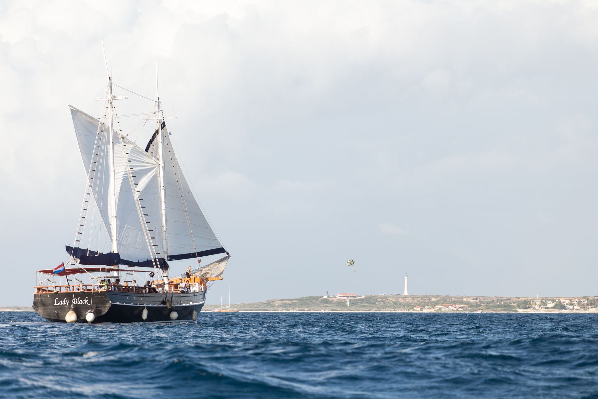 Sailaway Tour | VisitAruba.com