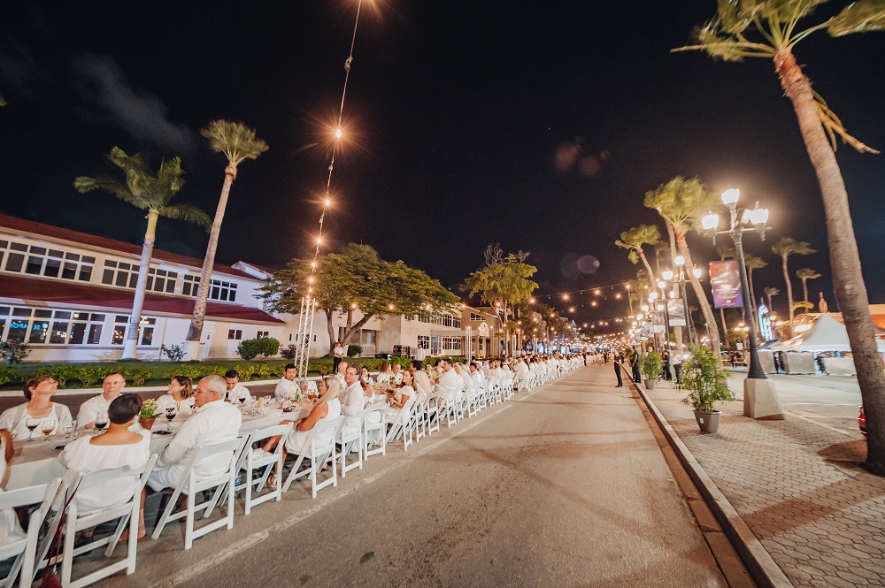 Wind Creek Aruba Hosts 4th Annual Long Table Aruba, Awarding $90,000 to ...