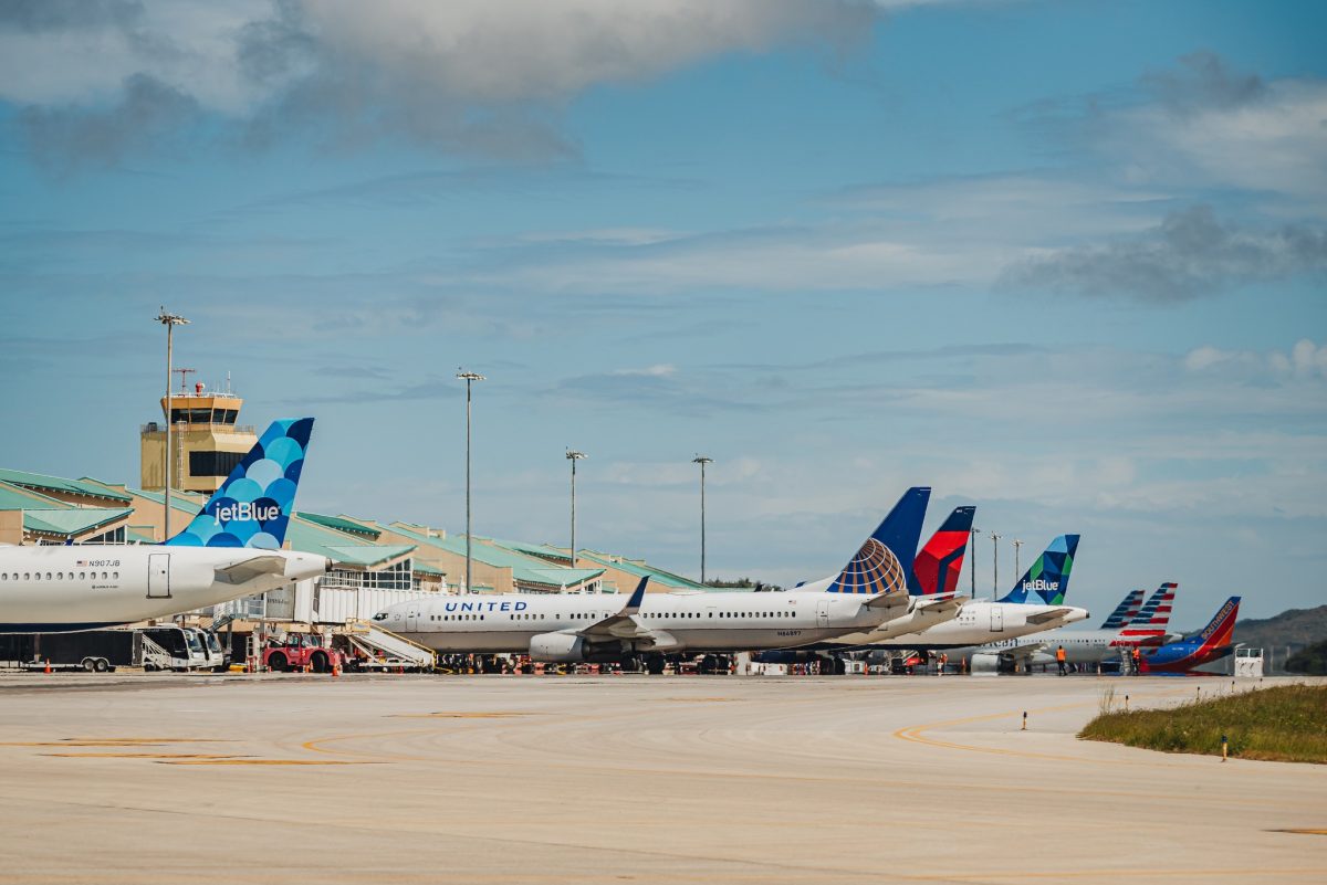 Aruba Airport first airport in the world to receive Green Globe ...