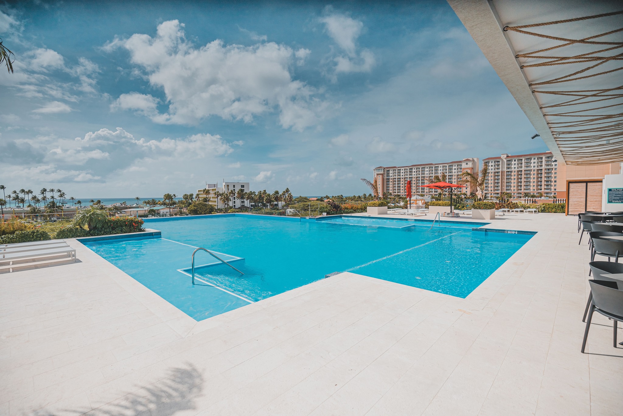 Memories are Made in Paradise this Holiday Season at Radisson Blu Aruba ...