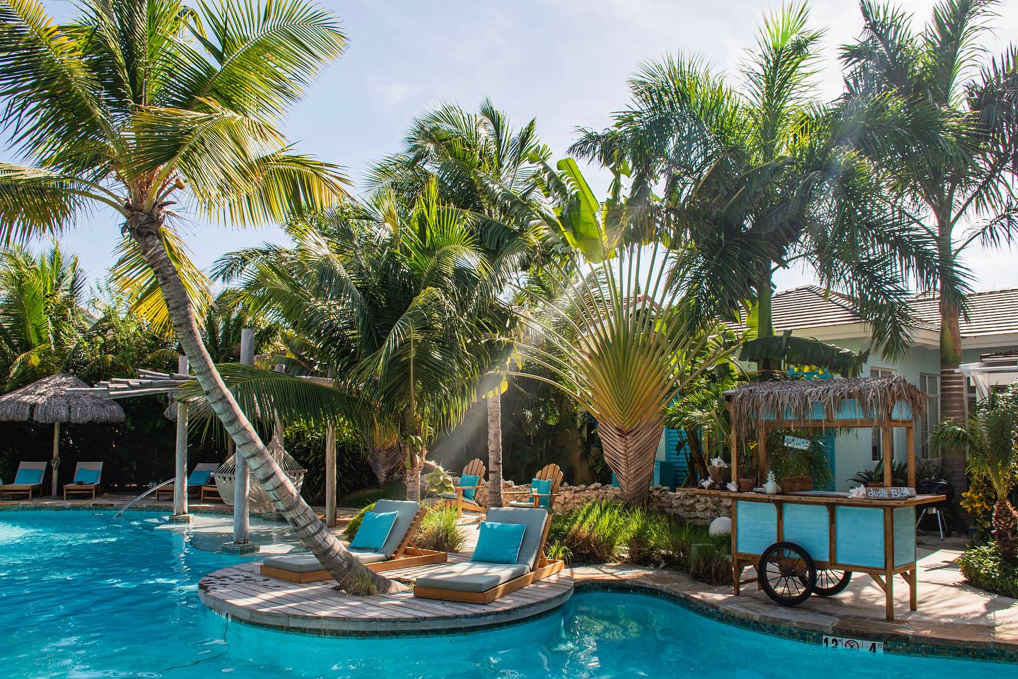 Boardwalk Aruba Wins 2024 Travel Awards as Small Caribbean Hotel of the ...