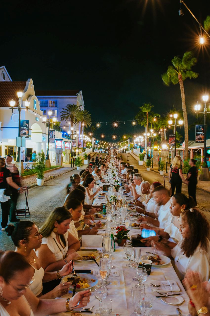 Wind Creek Aruba’s 7th Long Table Raises $100,000 for Mental Health ...